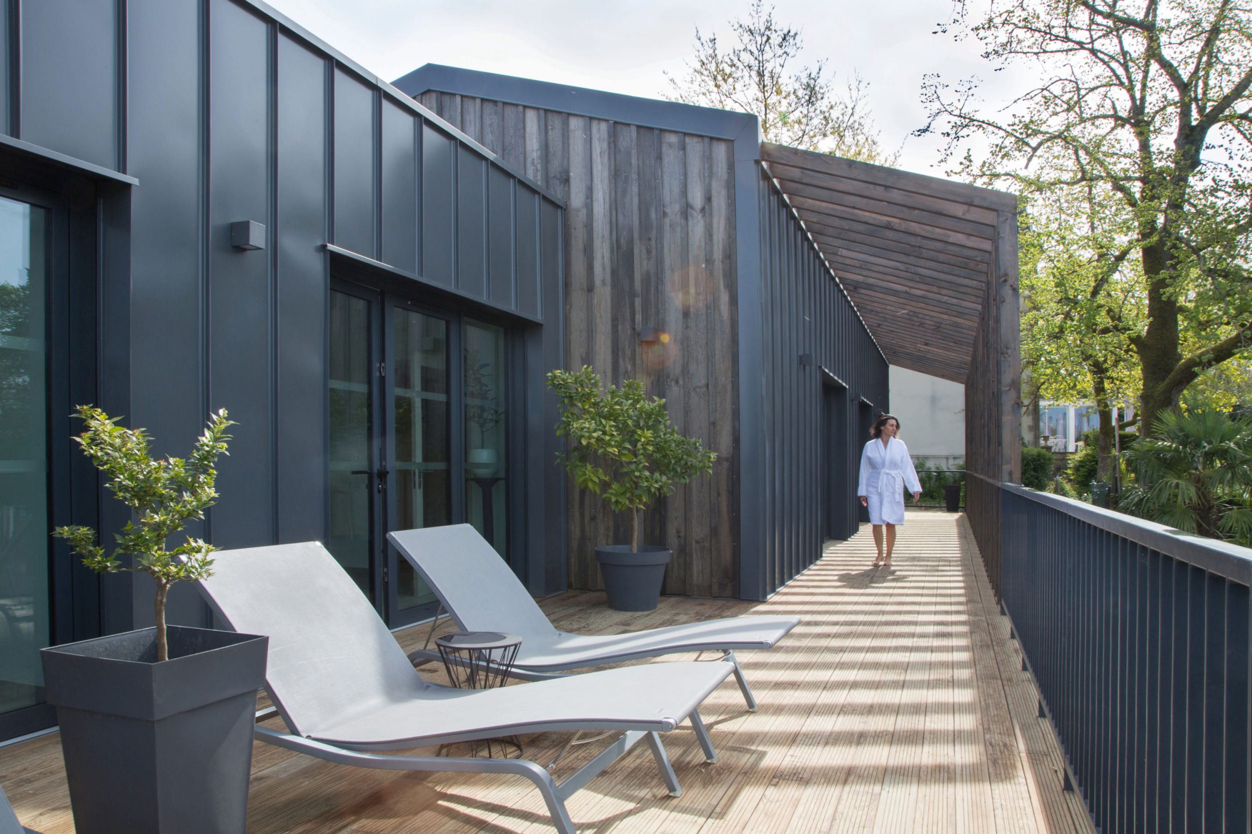 Hotel, Restaurant & Spa in Cazaubon - Château Bellevue | Official site