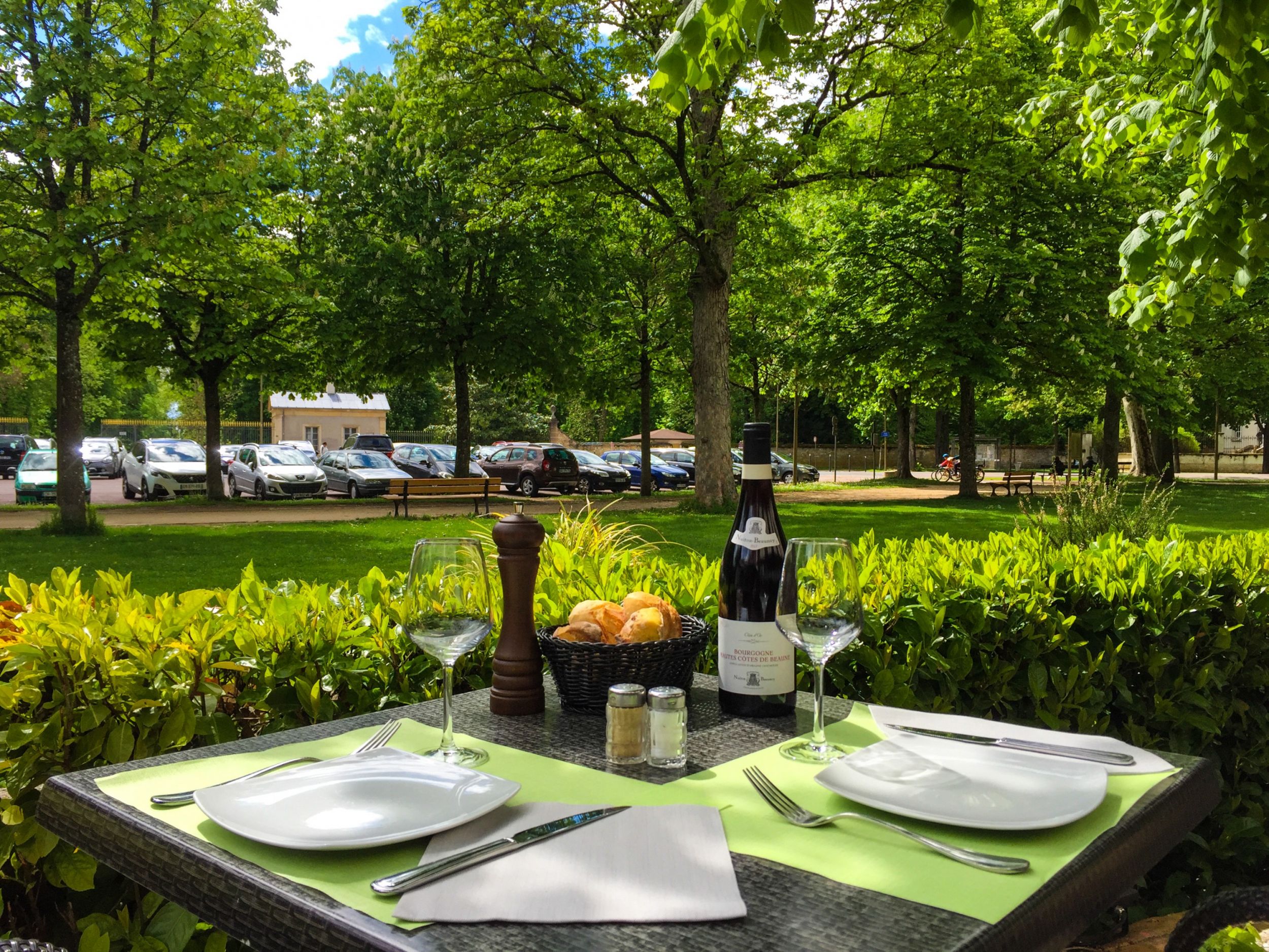 Hôtel du Parc de la Colombière et Restaurant à Dijon | Site Officiel