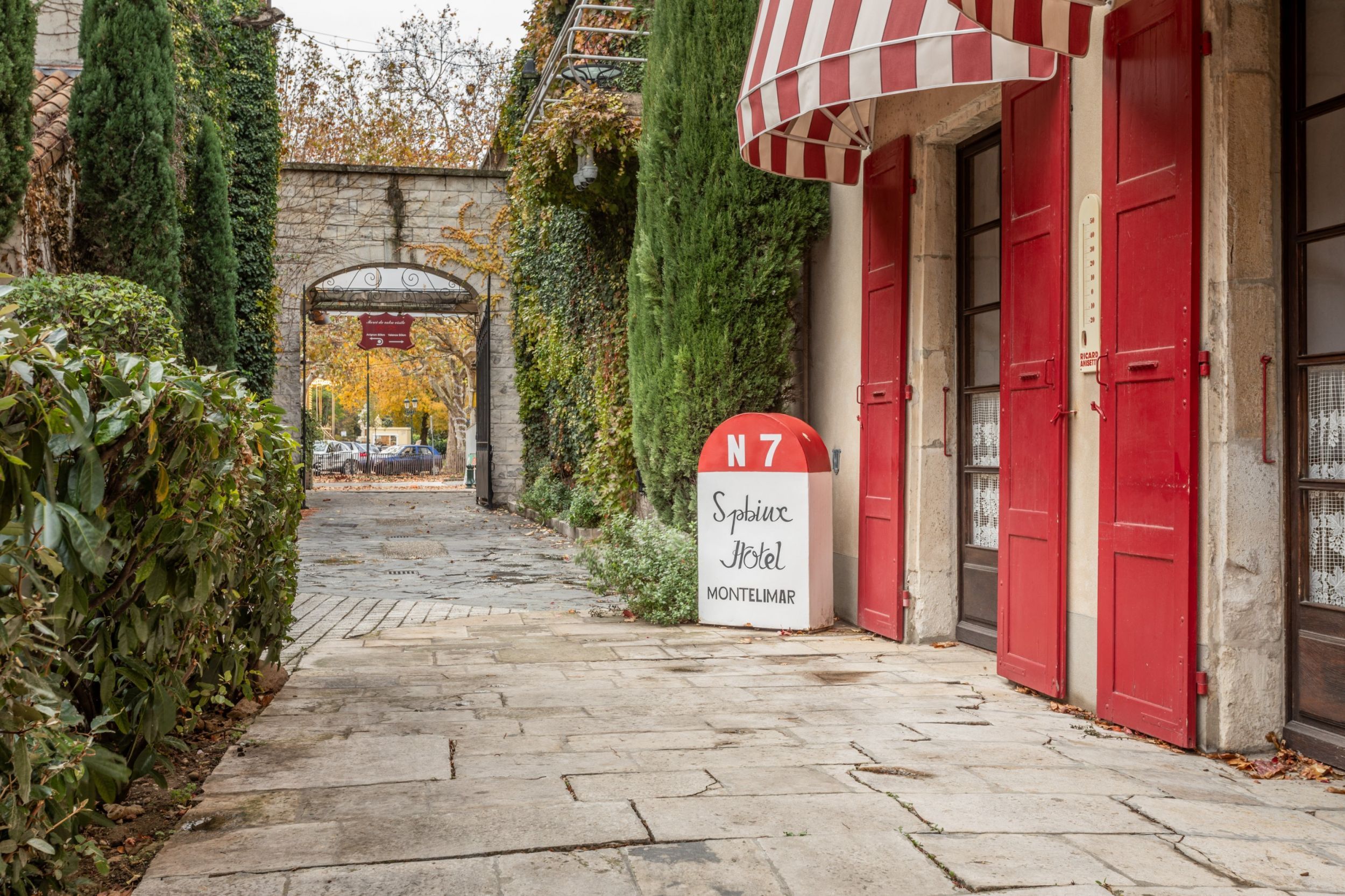 Hotel in Montélimar City Center - Hotel Sphinx | Official Website